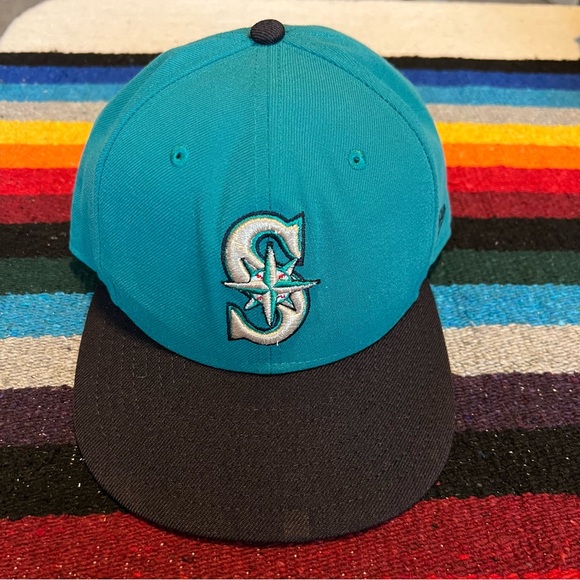 New Era | Accessories | Vintage New Era 59fifty Seattle Mariners Hat 7 ...